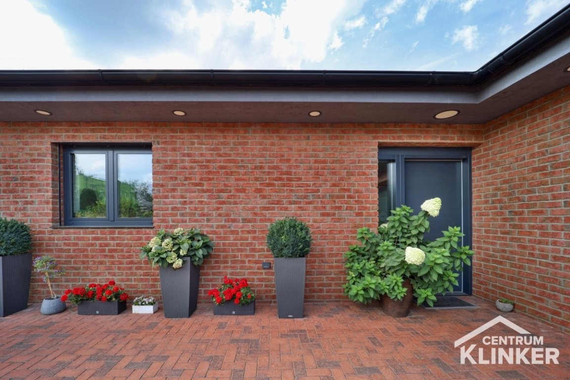 Rodinný dům se skleníkem| KLINKER Centrum