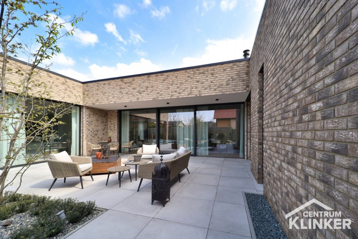 TOP realizace: moderní Villa Jumiadde | KLINKER Centrum